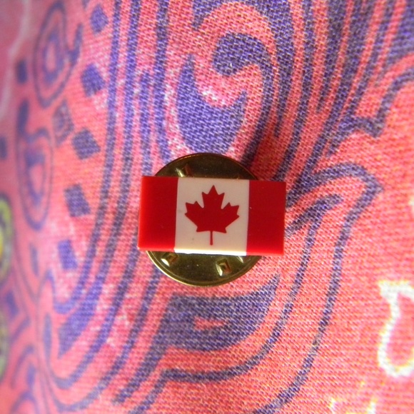 Jewelry | Very Small Canadian Flag Pin | Poshmark